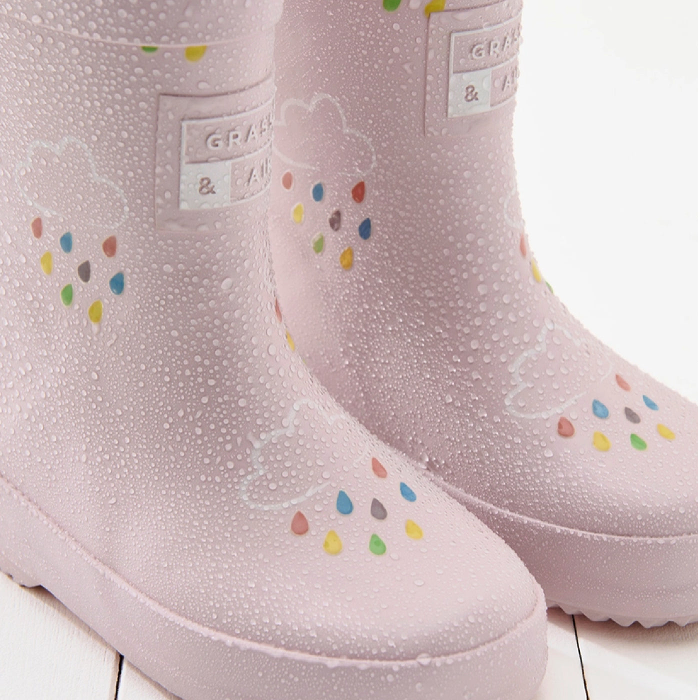 Grass & Air kids color changing outdoor accessories at DLK – Design ...