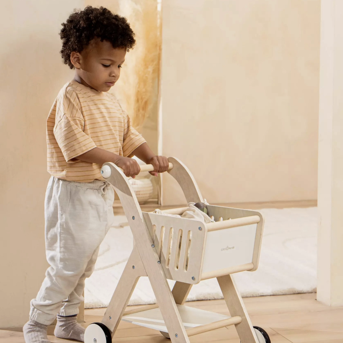 Wooden Toy Shopping Cart on Design Life Kids