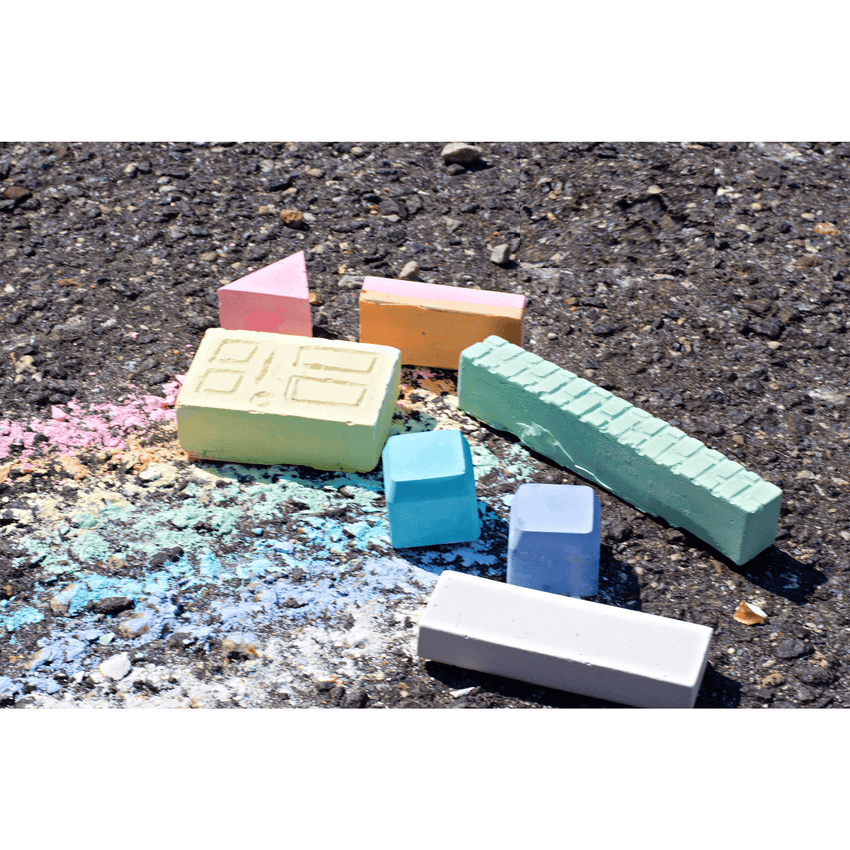 Twee Chalk Set on Design Life Kids
