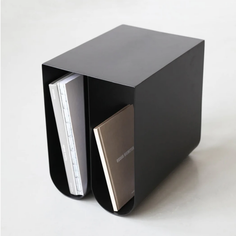 Kristina Dam Studio Black Curved Table – Design Life Kids