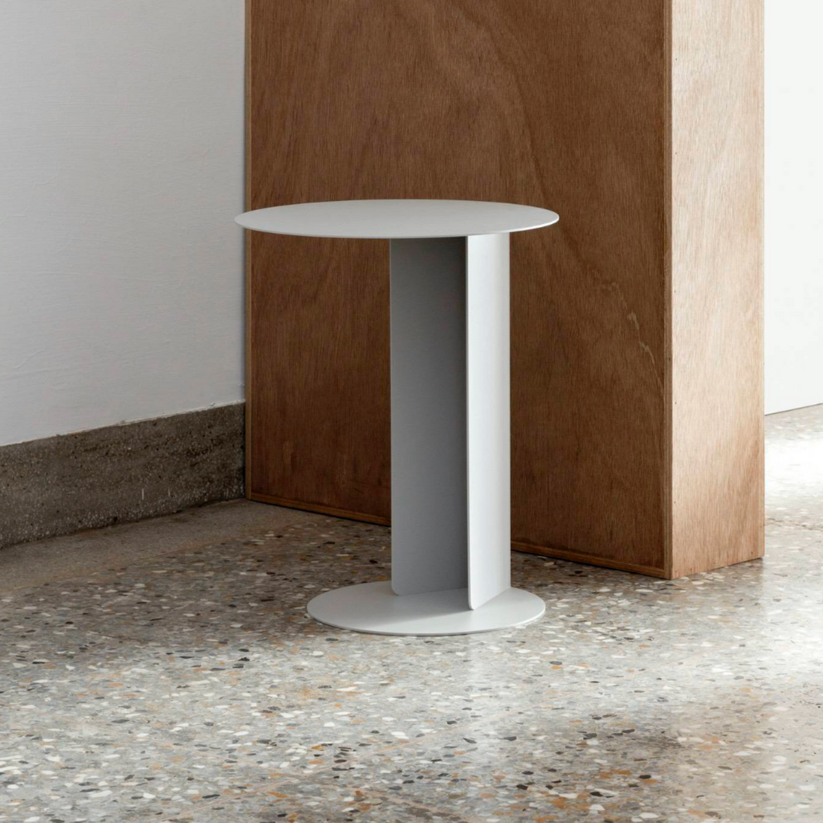 Esaila Modern Kipa Table – Design Life Kids