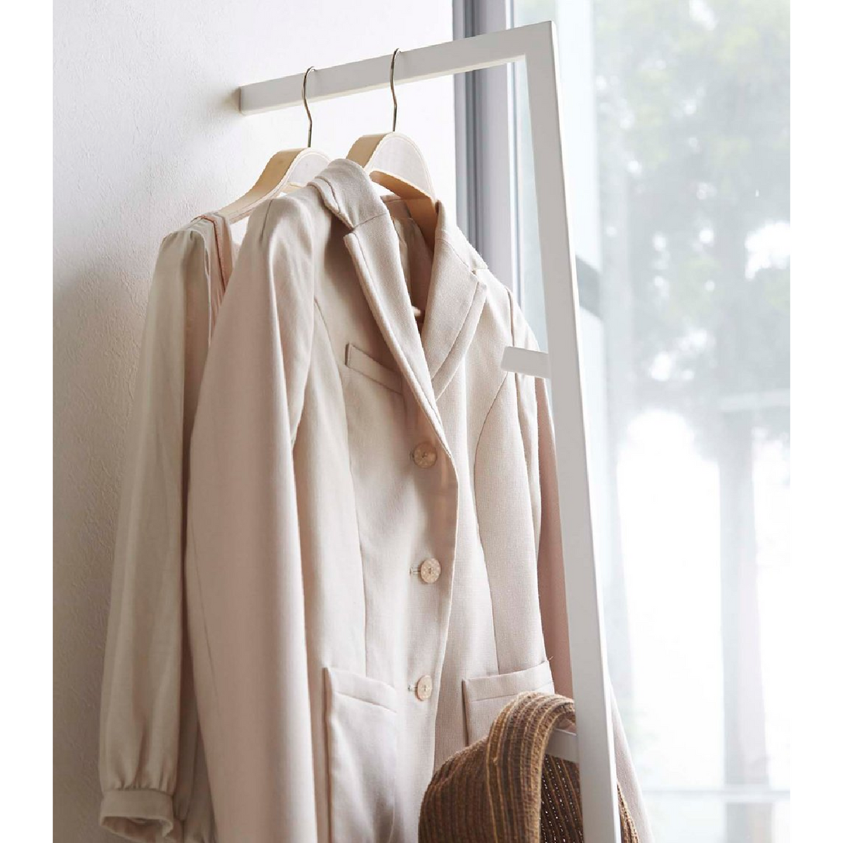 Line Slim Coat Rack – Design Life Kids